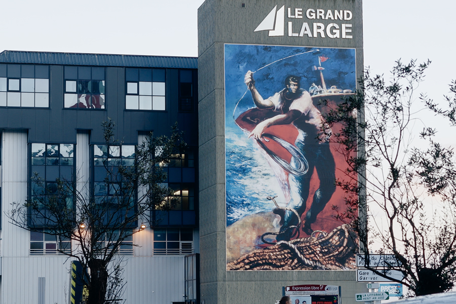 Studio Grand Large Brest | Location Studio Podcast & Live Vidéo ...